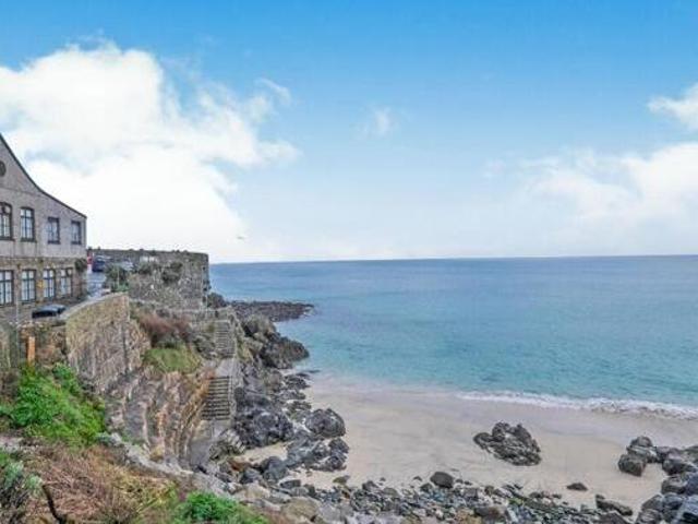 3 Bedroom End Of Terrace House For Sale In St. Ives