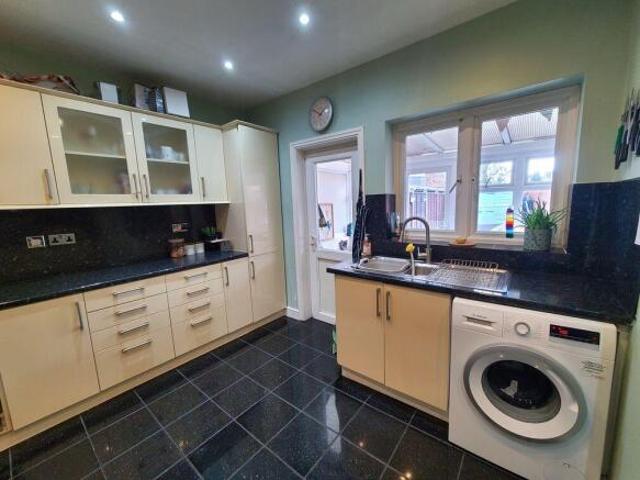 3 bedroom end of terrace house for sale in St James Road, Upper Shirley, SO15 5FD, SO15