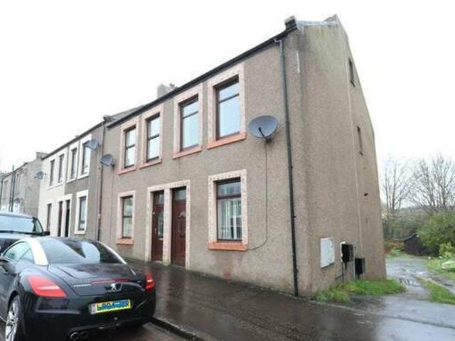 3 bedroom end of terrace house for sale in Station Road Kelty KY4