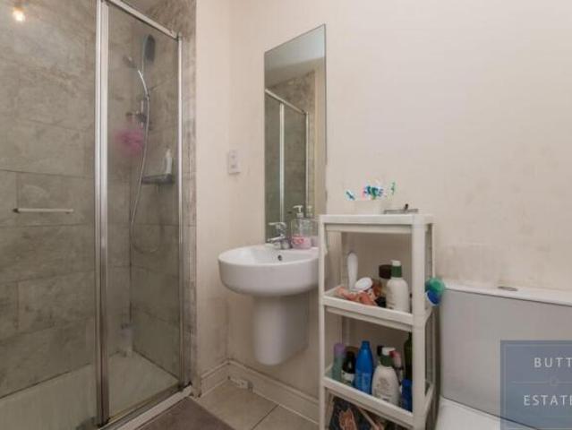 3 bedroom end of terrace house for sale in Stemson Avenue, Exeter, EX4
