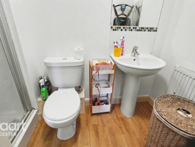 3 bedroom end of terrace house for sale in Stillington Crescent, Leicester, LE5