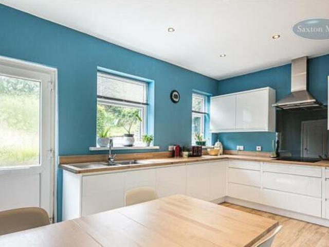 3 Bedroom End Of Terrace House For Sale In Stocksbridge