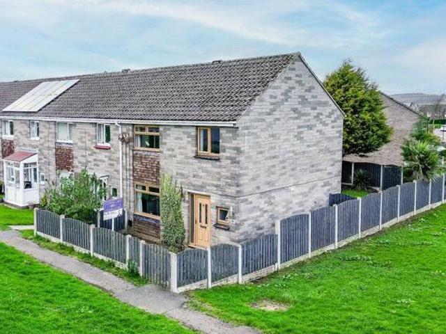 3 Bedroom End Of Terrace House For Sale In Stocksbridge