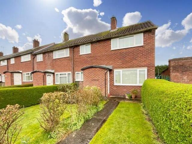 3 Bedroom End Of Terrace House For Sale In Stone