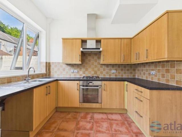 3 bedroom end of terrace house for sale in Stormont Road, Garston, L19