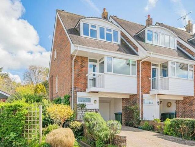 3 Bedroom End Of Terrace House For Sale In Storrington