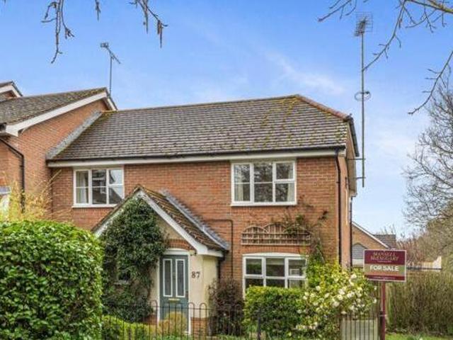 3 Bedroom End Of Terrace House For Sale In Storrington