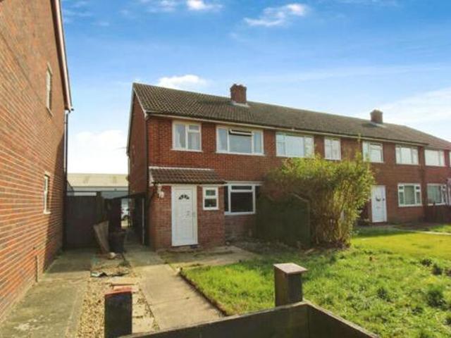 3 Bedroom End Of Terrace House For Sale In Stratton