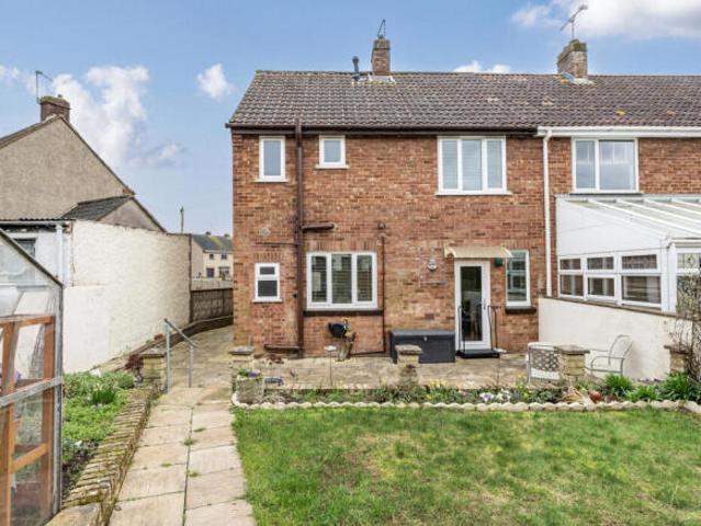 3 bedroom end of terrace house for sale in Streamside, Mangotsfield, Bristol, Gloucestershire, BS16