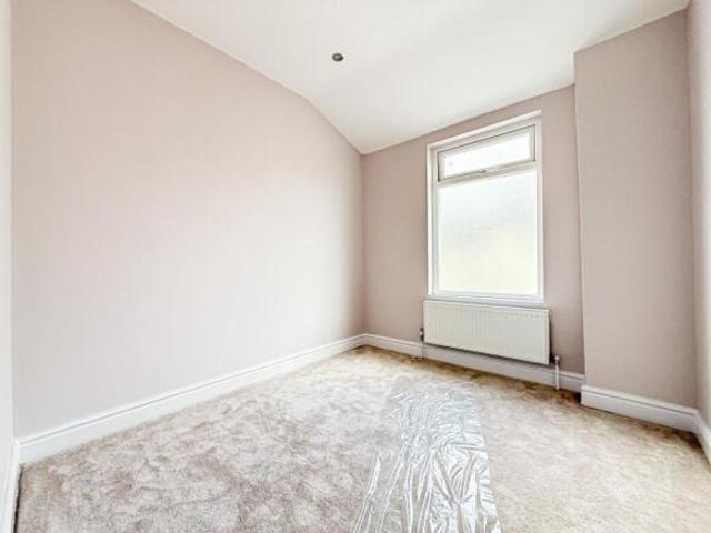 3 bedroom end of terrace house for sale in Sutcliffe Street, Liverpool, L6