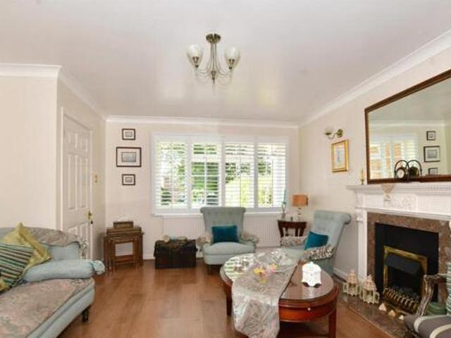 3 Bedroom End Of Terrace House For Sale In Sutton