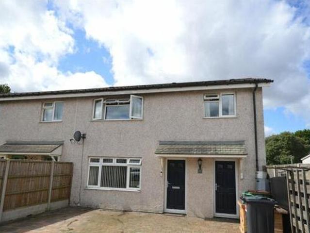 3 Bedroom End Of Terrace House For Sale In Swadlincote, Leicestershire