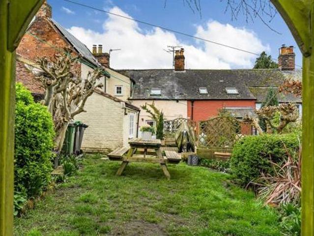 3 Bedroom End Of Terrace House For Sale In Potterne