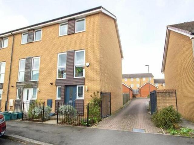 3 Bedroom End Of Terrace House For Sale In Patchway, Bristol