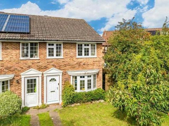 3 Bedroom End Of Terrace House For Sale In Pamber Heath