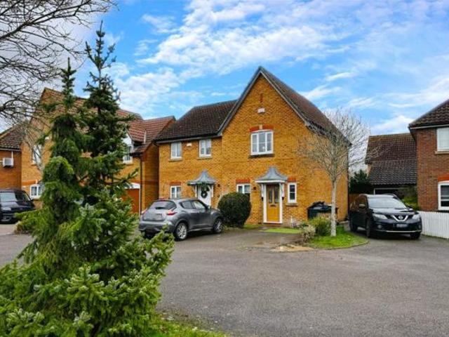 3 Bedroom End Of Terrace House For Sale In Park Farm