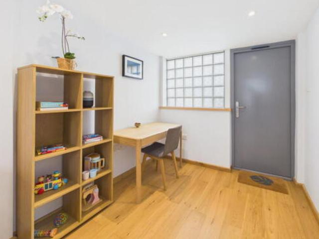 3 bedroom end of terrace house for sale in Pembery Road, The Chessels, BS3