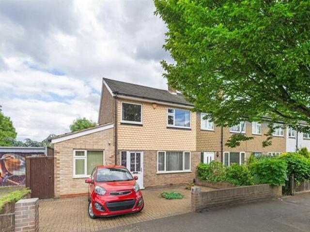 3 Bedroom End Of Terrace House For Sale In Penge
