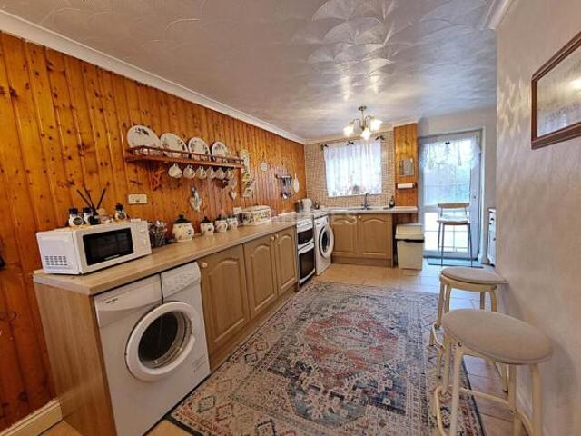 3 bedroom end of terrace house for sale in Pendeen Crescent, Plymouth, PL6 6RG, PL6