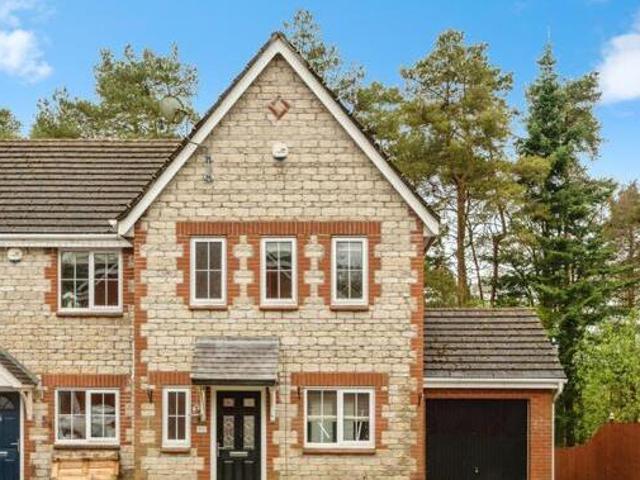 3 Bedroom End Of Terrace House For Sale In Penllergaer, Swansea