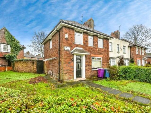 3 bedroom end of terrace house for sale in Pilch Lane, Liverpool, Merseyside, L14
