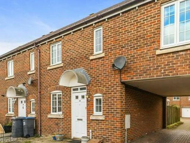 3 bedroom end of terrace house for sale in Pine Close Rendlesham Woodbridge IP12