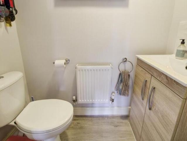 3 bedroom end of terrace house for sale in Pine Drive, Ipswich, IP3