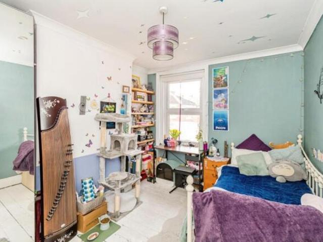 3 bedroom end of terrace house for sale in Priory Road, Southampton, Hampshire, SO17