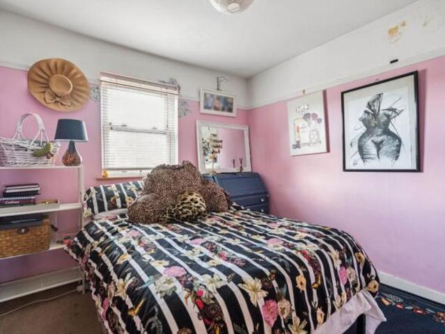 3 bedroom end of terrace house for sale in Prince Street, Watford, WD17