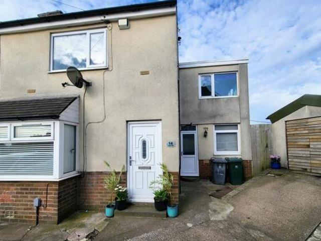 3 Bedroom End Of Terrace House For Sale In Quarmby