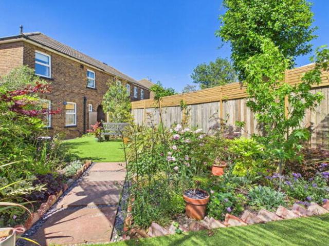 3 bedroom end of terrace house for sale in Queens Park Road, Brighton, BN2 9ZL, BN2