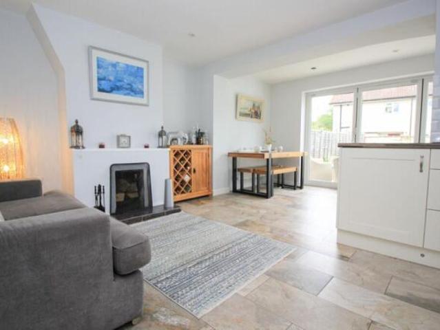 3 bedroom end of terrace house for sale in Robert Cecil Avenue, Mansbridge, SO18