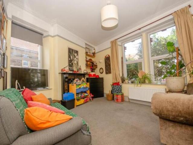 3 bedroom end of terrace house for sale in Robertson Road, Greenbank, Bristol BS5 6JT, BS5