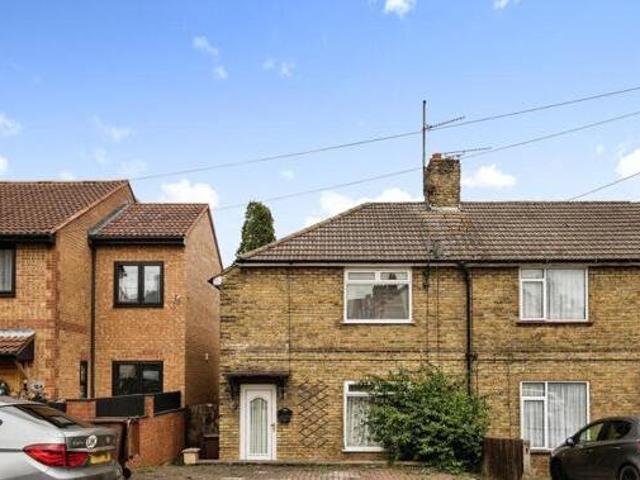 3 Bedroom End Of Terrace House For Sale In Rochester
