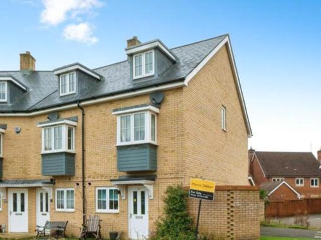 3 Bedroom End Of Terrace House For Sale In Romsey, Hampshire