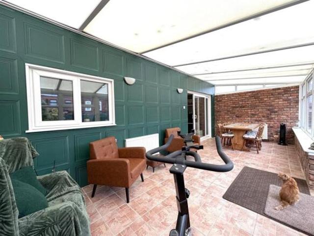 3 bedroom end of terrace house for sale in Roscoes Court, Westhoughton, Bolton, BL5