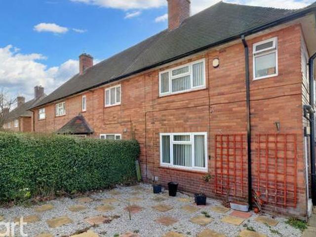 3 bedroom end of terrace house for sale in Rosecroft Drive Daybrook NG5