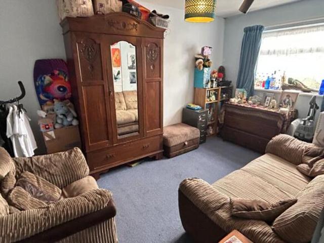 3 bedroom end of terrace house for sale in Rawlinson Road, Leamington Spa, Warwickshire, CV32