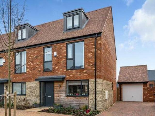 3 Bedroom End Of Terrace House For Sale In Radley