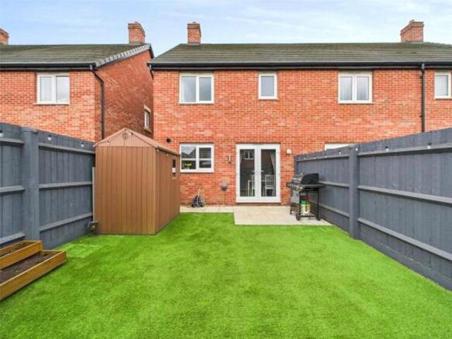 3 bedroom end of terrace house for sale in Redshank Way, Hardwicke, Gloucester, Gloucestershire, GL2