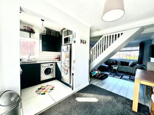 3 bedroom end of terrace house for sale in Rippingille Road, Great Barr, Birmingham B43 7DJ, B43