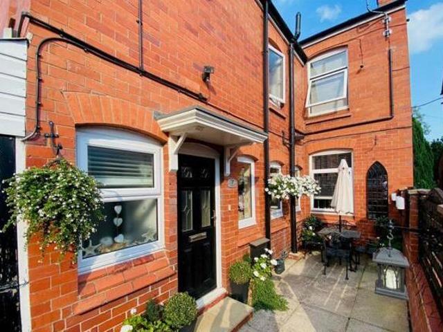 3 Bedroom End Of Terrace House For Sale In Ruabon