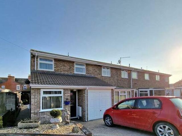 3 bedroom end of terrace house for sale in Rufus Way Portland DT5