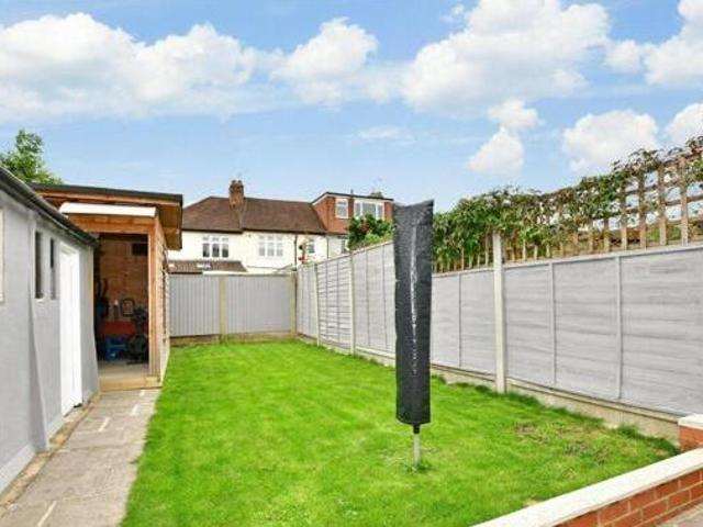 3 Bedroom End Of Terrace House For Sale In Woodford Green