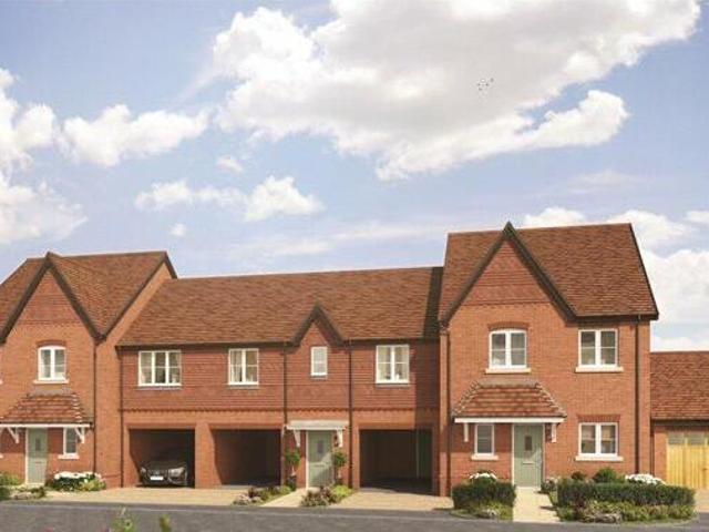 3 Bedroom End Of Terrace House For Sale In Woodhurst Park