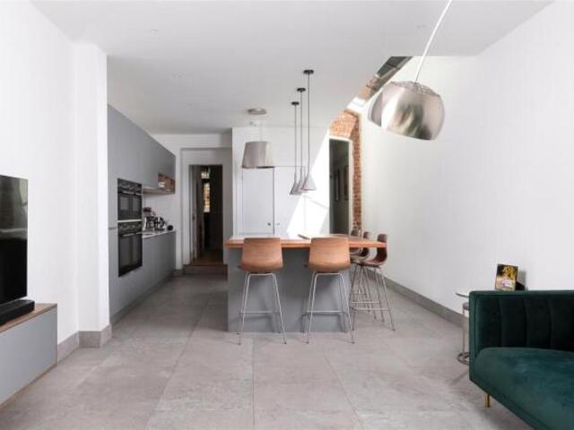 3 bedroom end of terrace house for sale in Worley Road, St. Albans, AL3