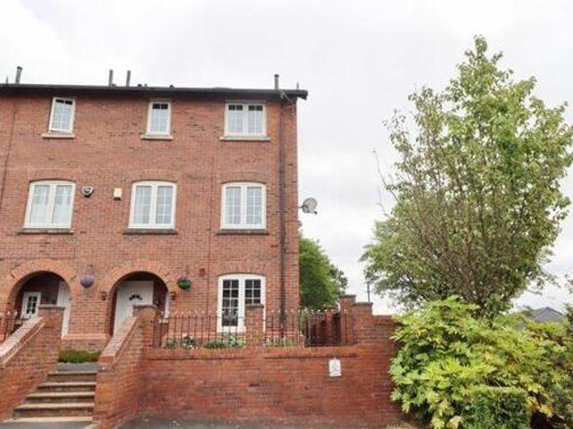 3 Bedroom End Of Terrace House For Sale In Worsley