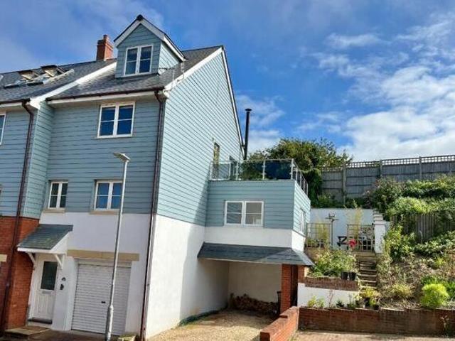 3 Bedroom End Of Terrace House For Sale In Watchet, Somerset