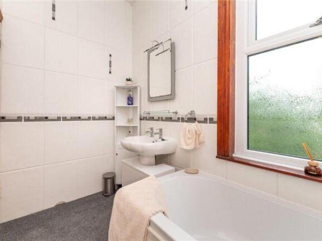 3 bedroom end of terrace house for sale in Walkers Lane, Leeds, West Yorkshire, LS12