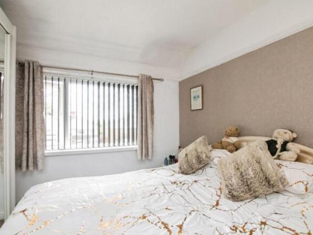 3 bedroom end of terrace house for sale in Warren Farm Road, BIRMINGHAM, B44
